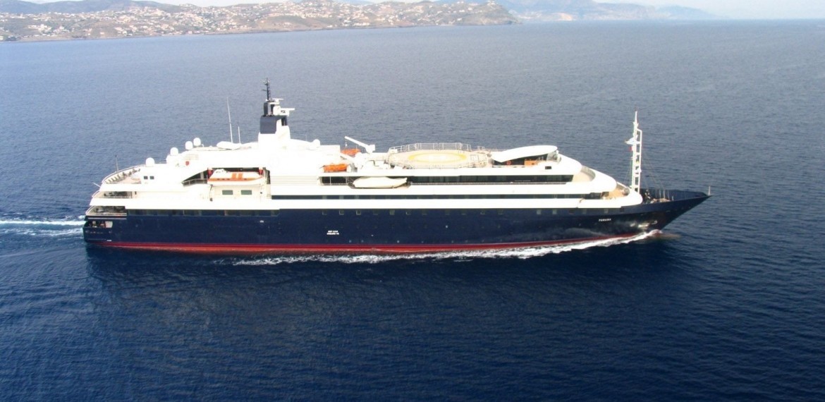 Yacht TURAMA, Luxury yacht | CHARTERWORLD Luxury Superyacht Charters